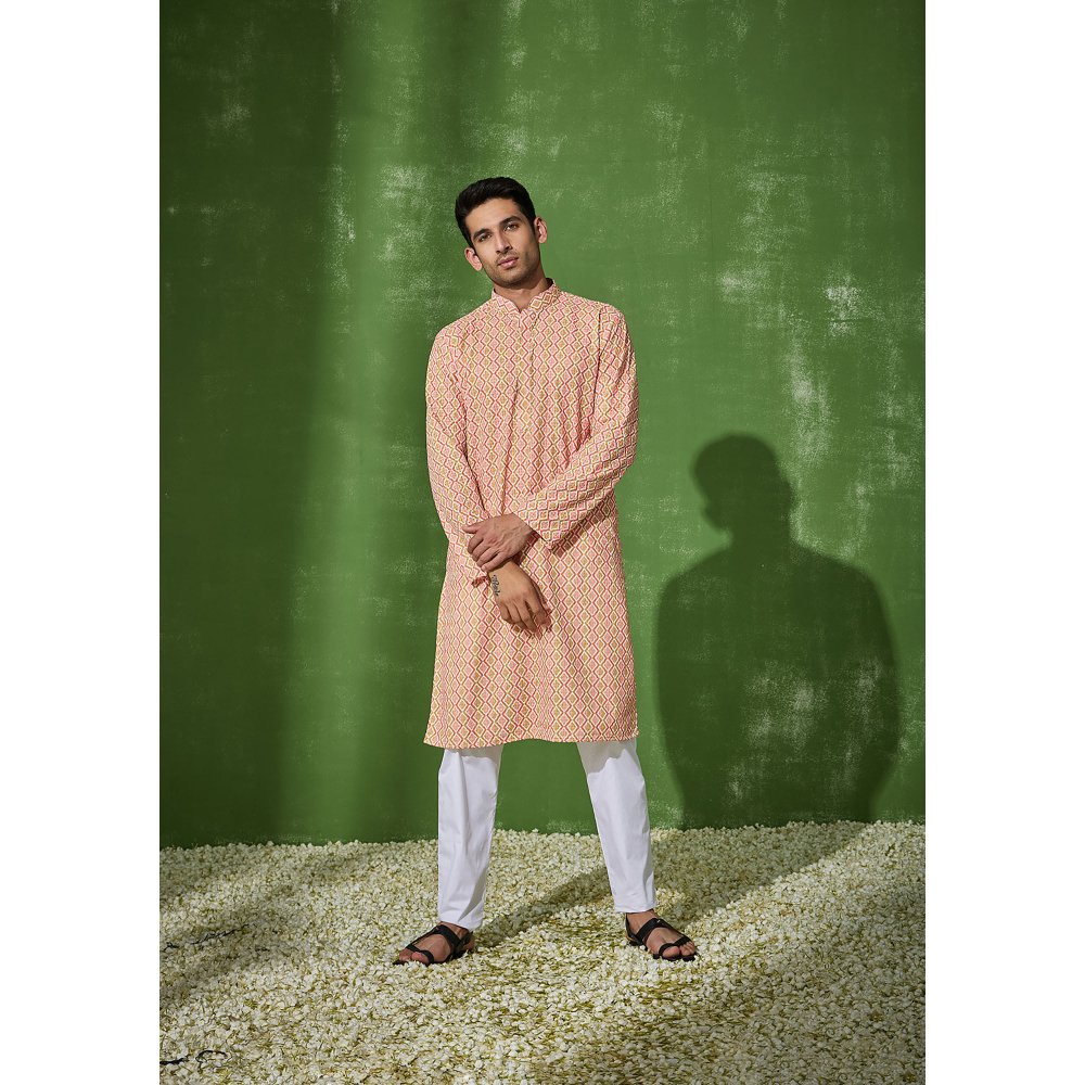 House of Chikankari Razik Cotton Straight Men Kurta – Nykaa Fashion
