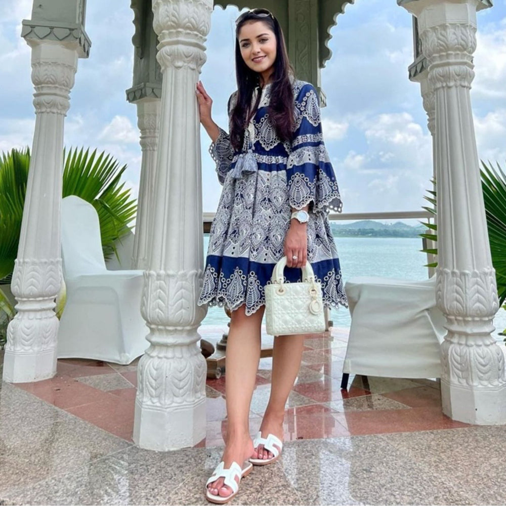 MIRIPRET Larissa Navy Dress – Nykaa Fashion