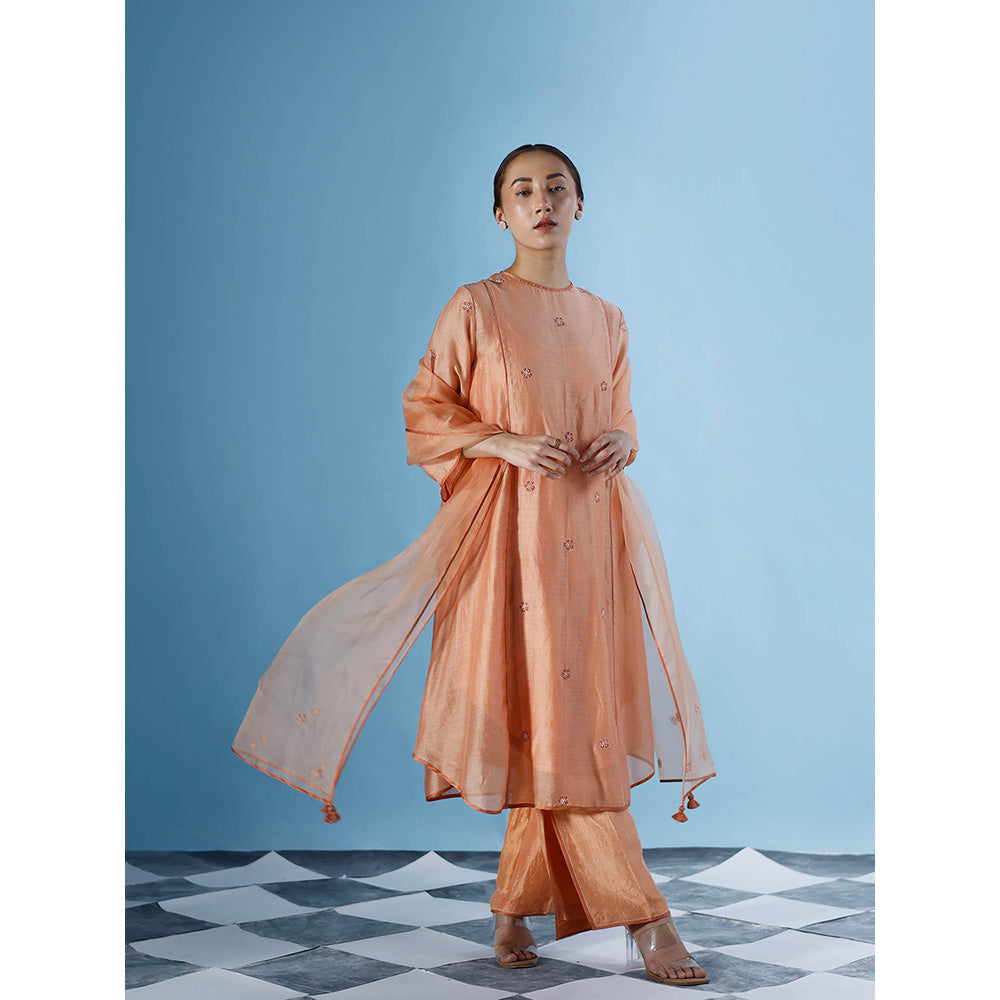 Chokhi Chorri Arina Kurta with Pant and Dupatta (Set of 3) – Nykaa Fashion