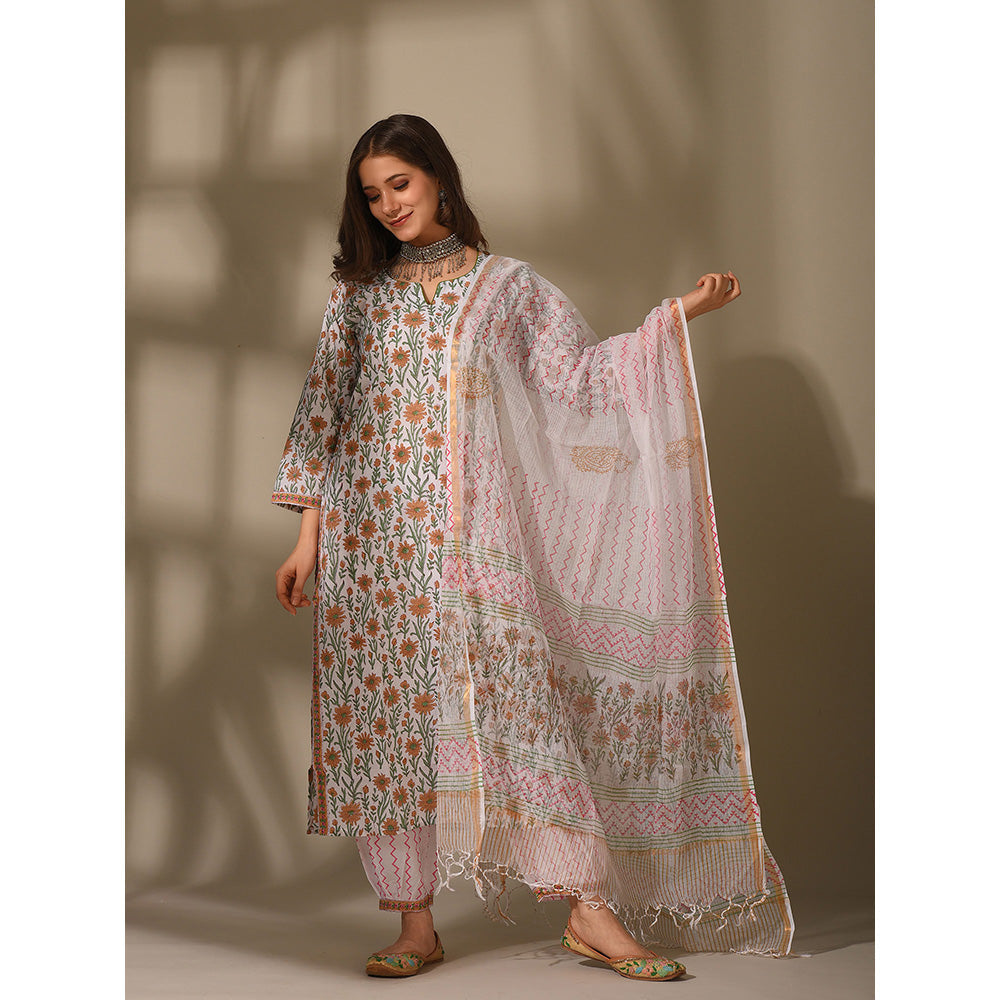 DIMPLE DESIGN STUDIO White Leaf Suit (Set of 3) – Nykaa Fashion
