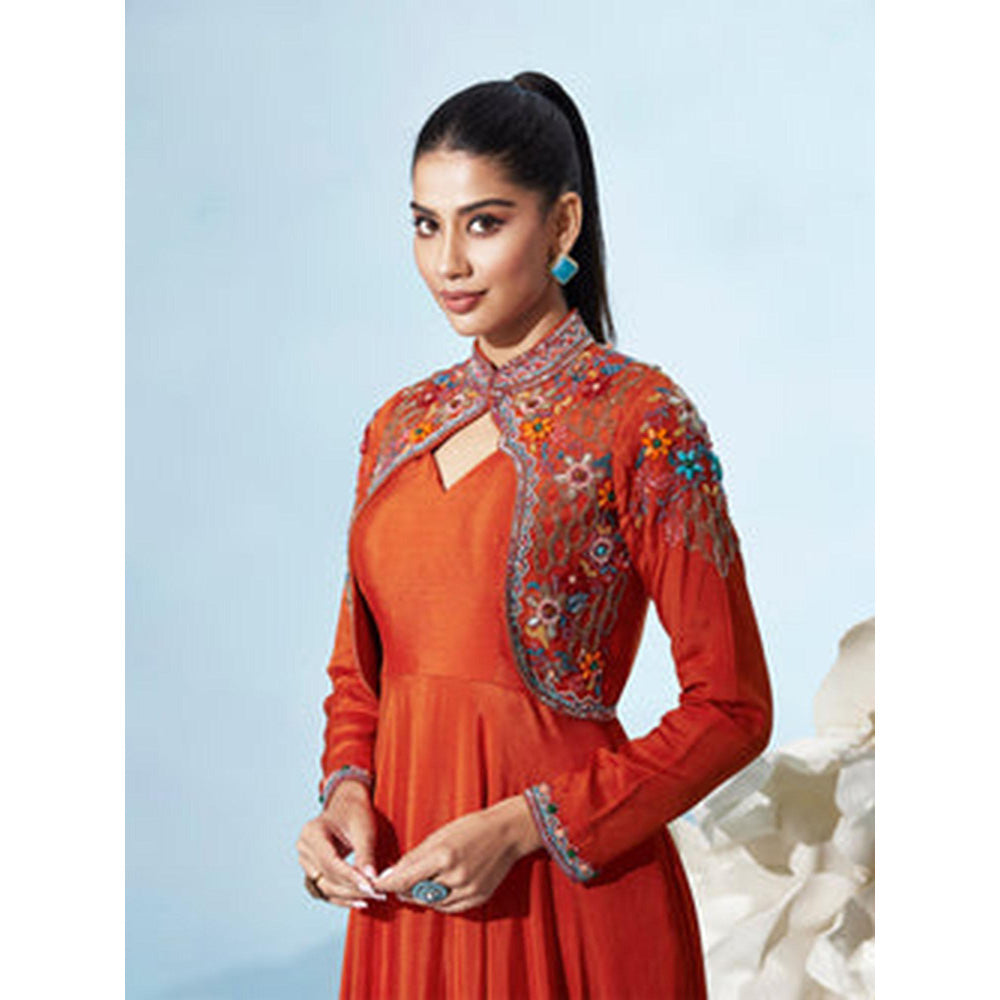 Qunic Sunset Ember Gown with Jacket – Nykaa Fashion