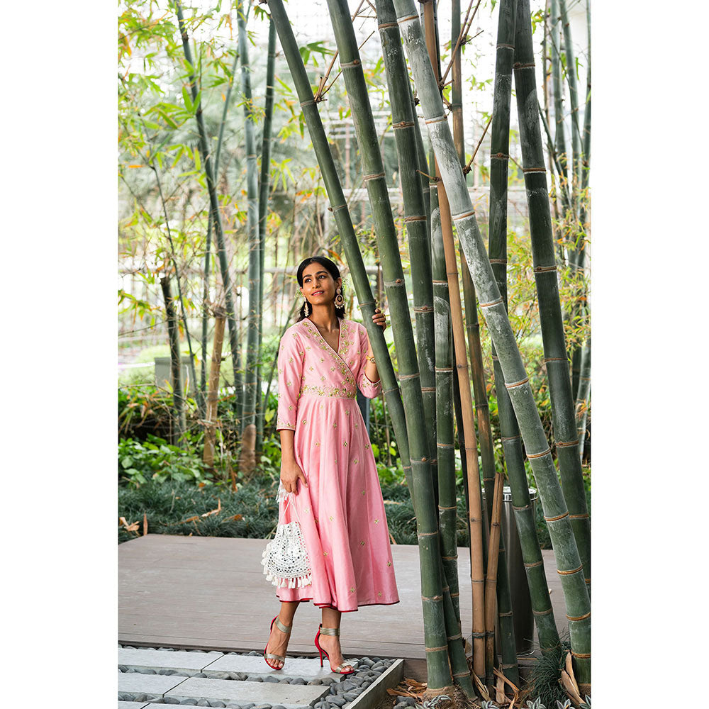 Rashika Sharma Saachi Wrap Dress – Nykaa Fashion
