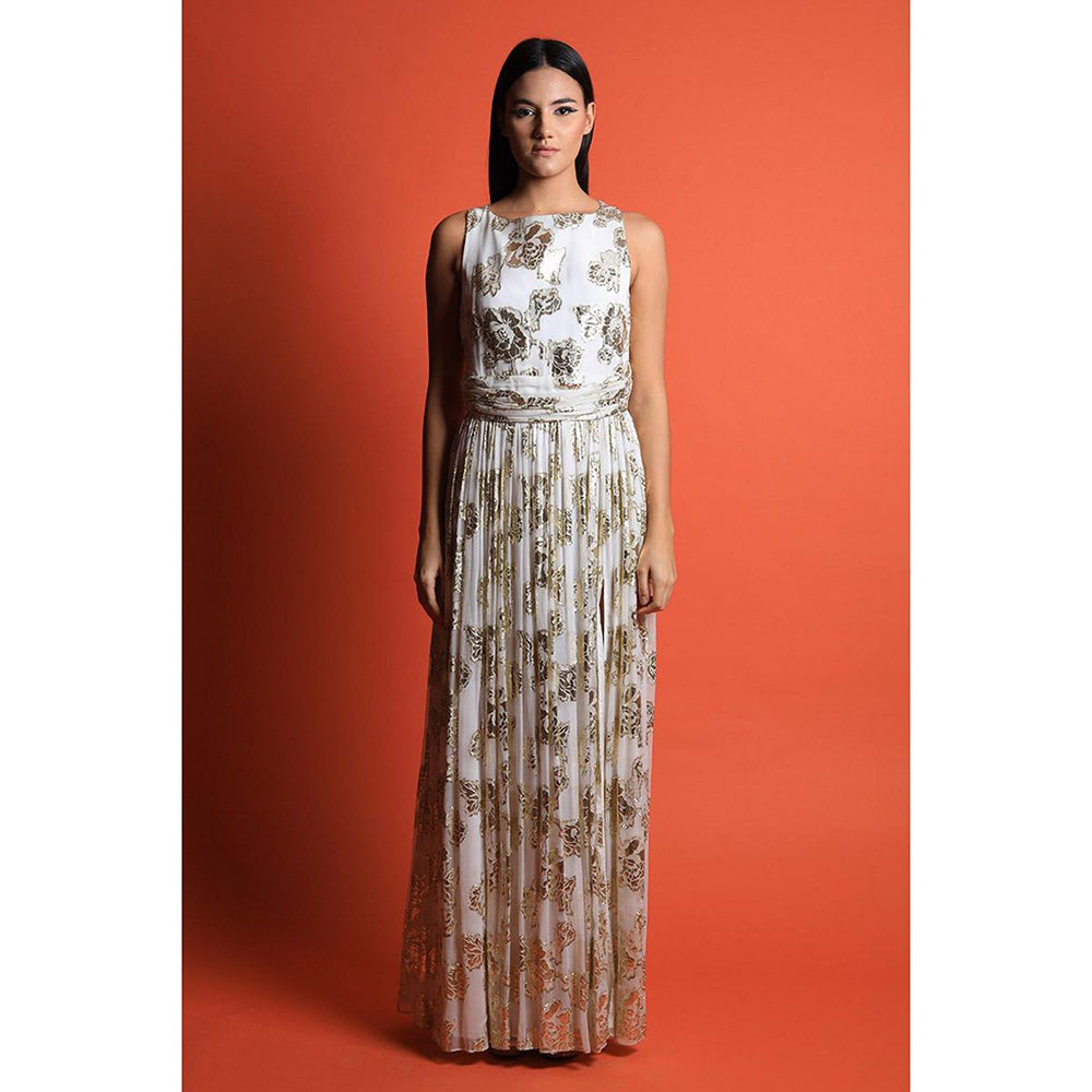 Swatee Singh Racer Back Maxi With Slit – Nykaa Fashion