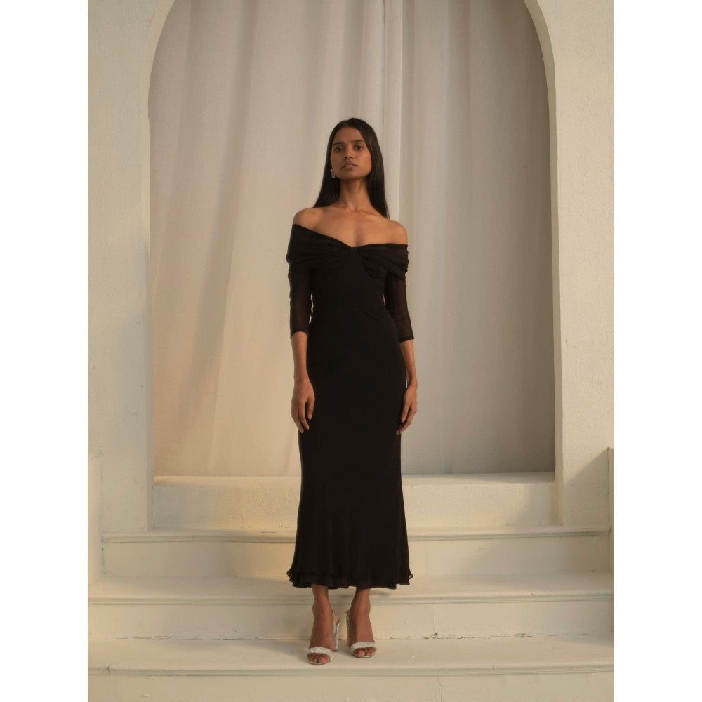 Bouji Victoria Dress Black – Nykaa Fashion