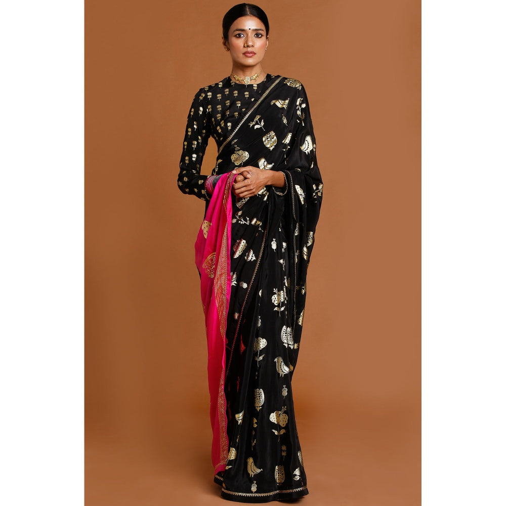 Masaba Black All Star Saree With Unstitched Blouse – Nykaa Fashion