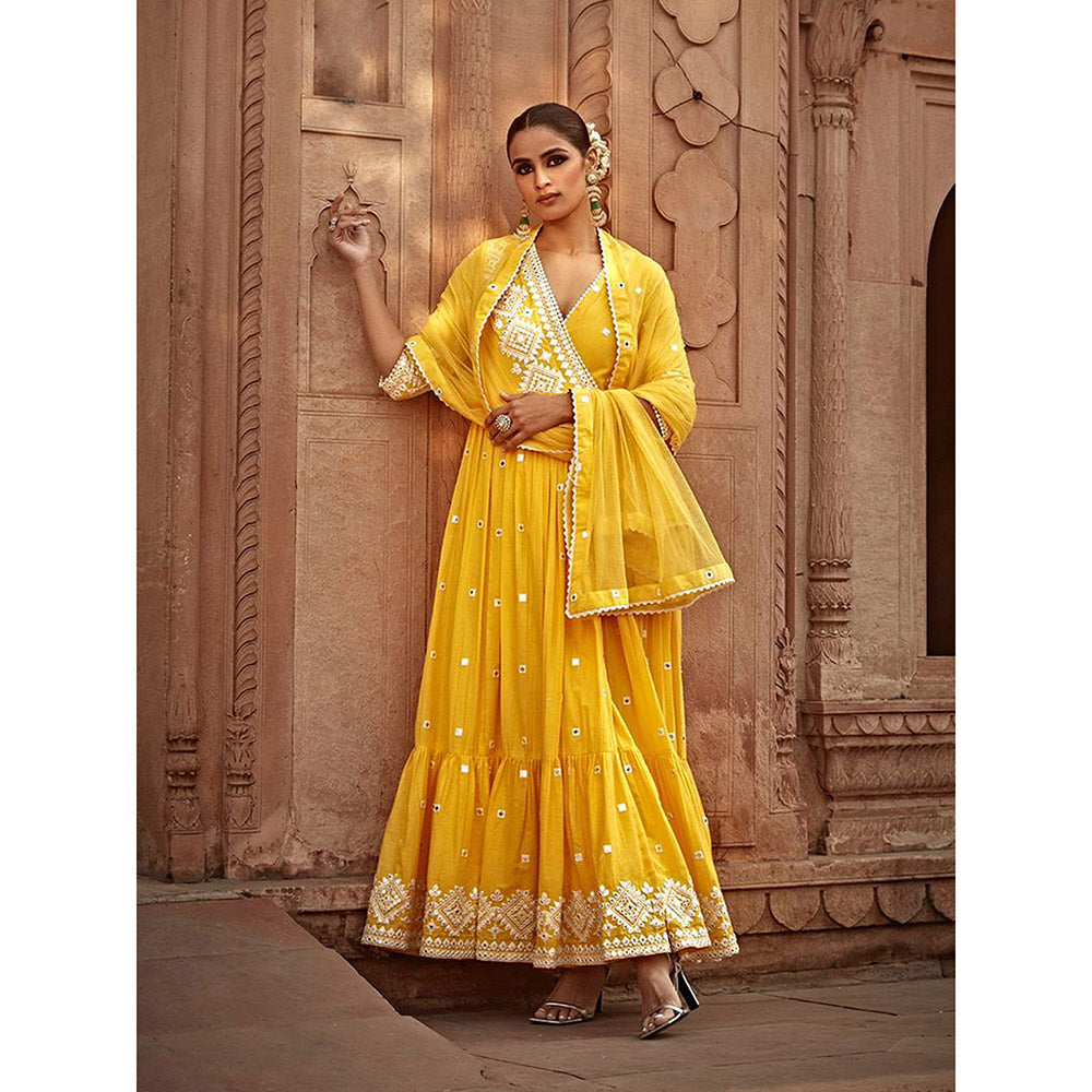 Preevin Yellow Diamond Angrakha (Set of 2) – Nykaa Fashion